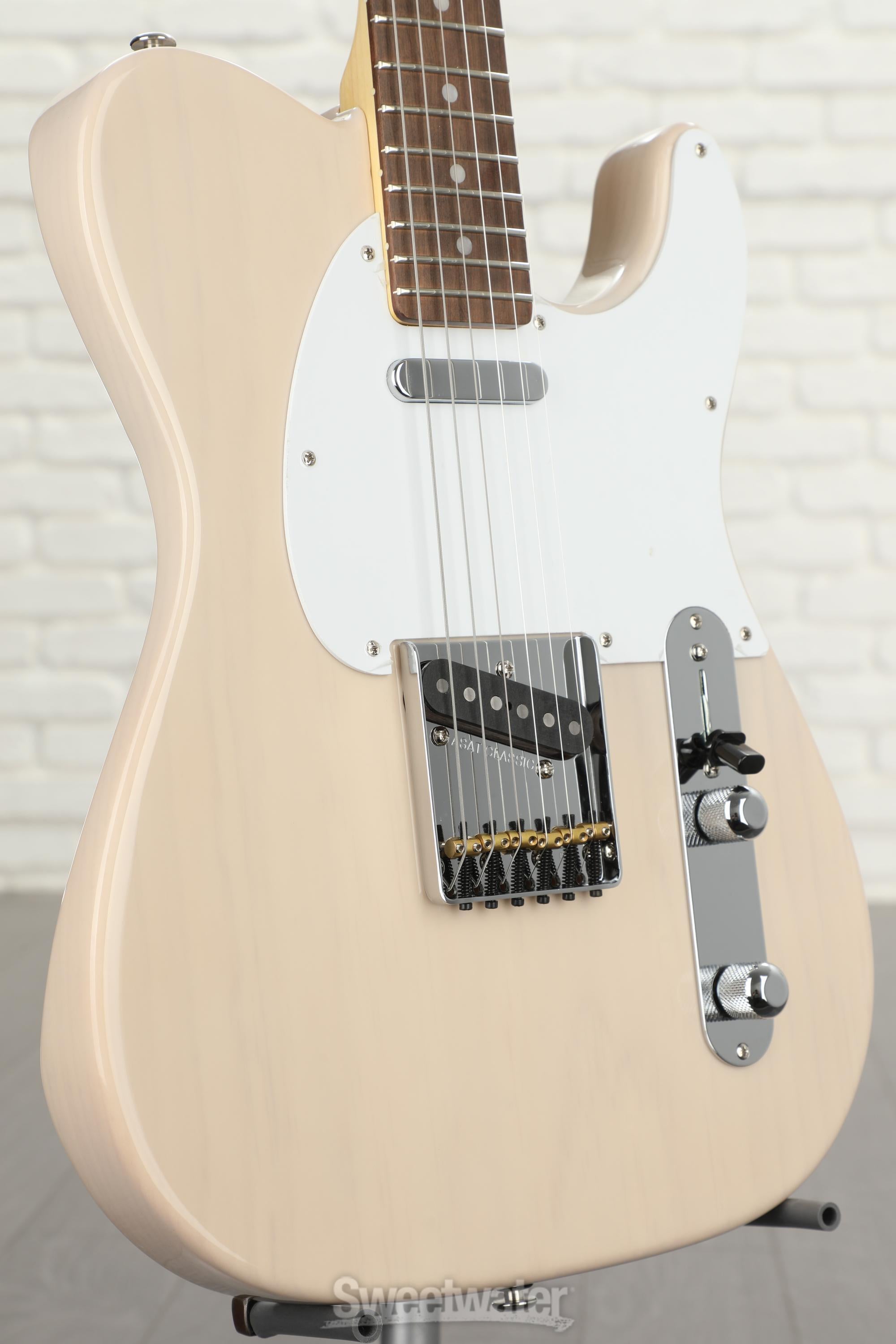 G&L G&L Fullerton Deluxe ASAT Classic AlNiCo Dent 'n' Scratch Electric ...