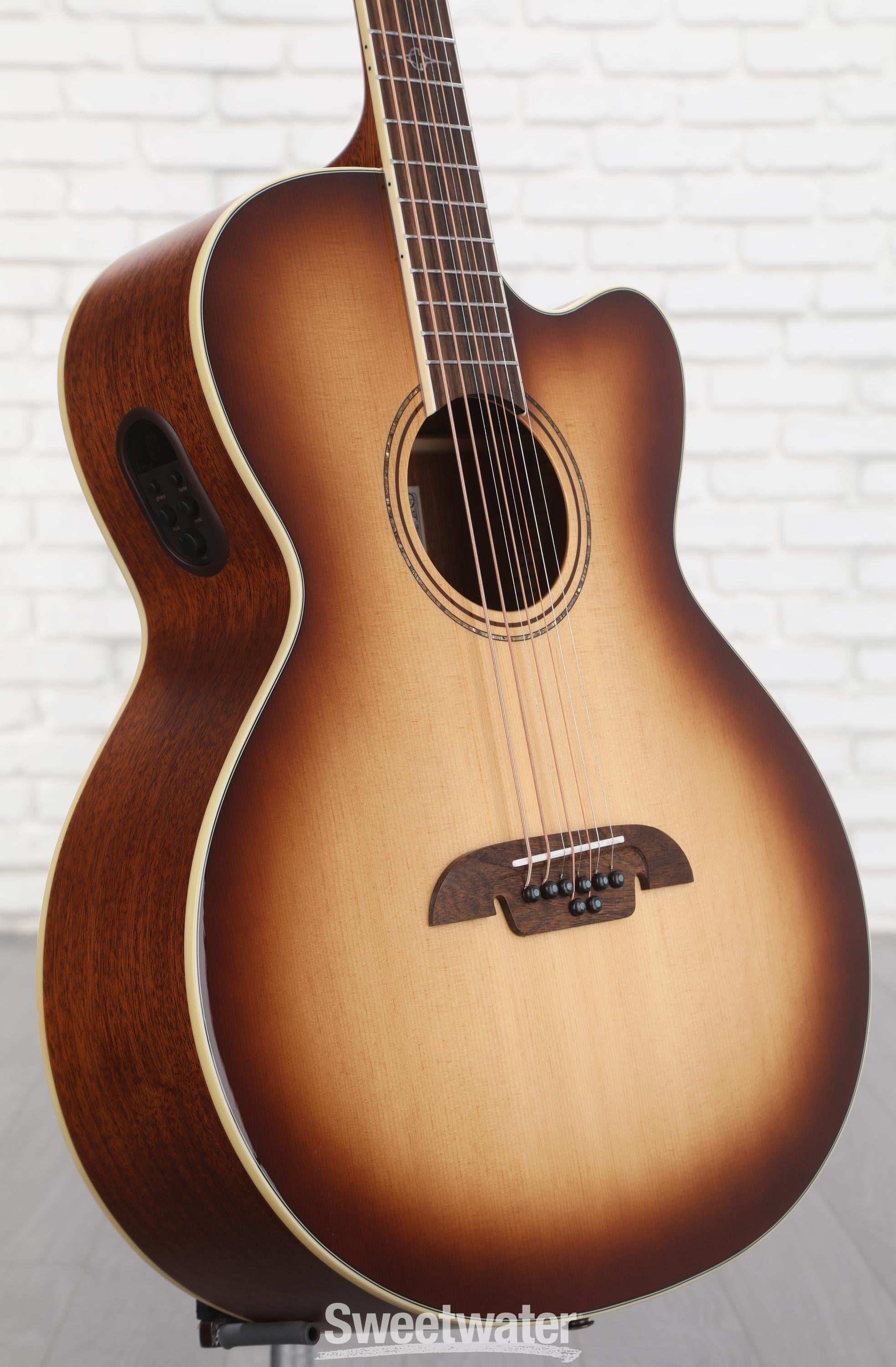 Alvarez ABT60CE Artist Series 8-string Baritone Acoustic-electric ...