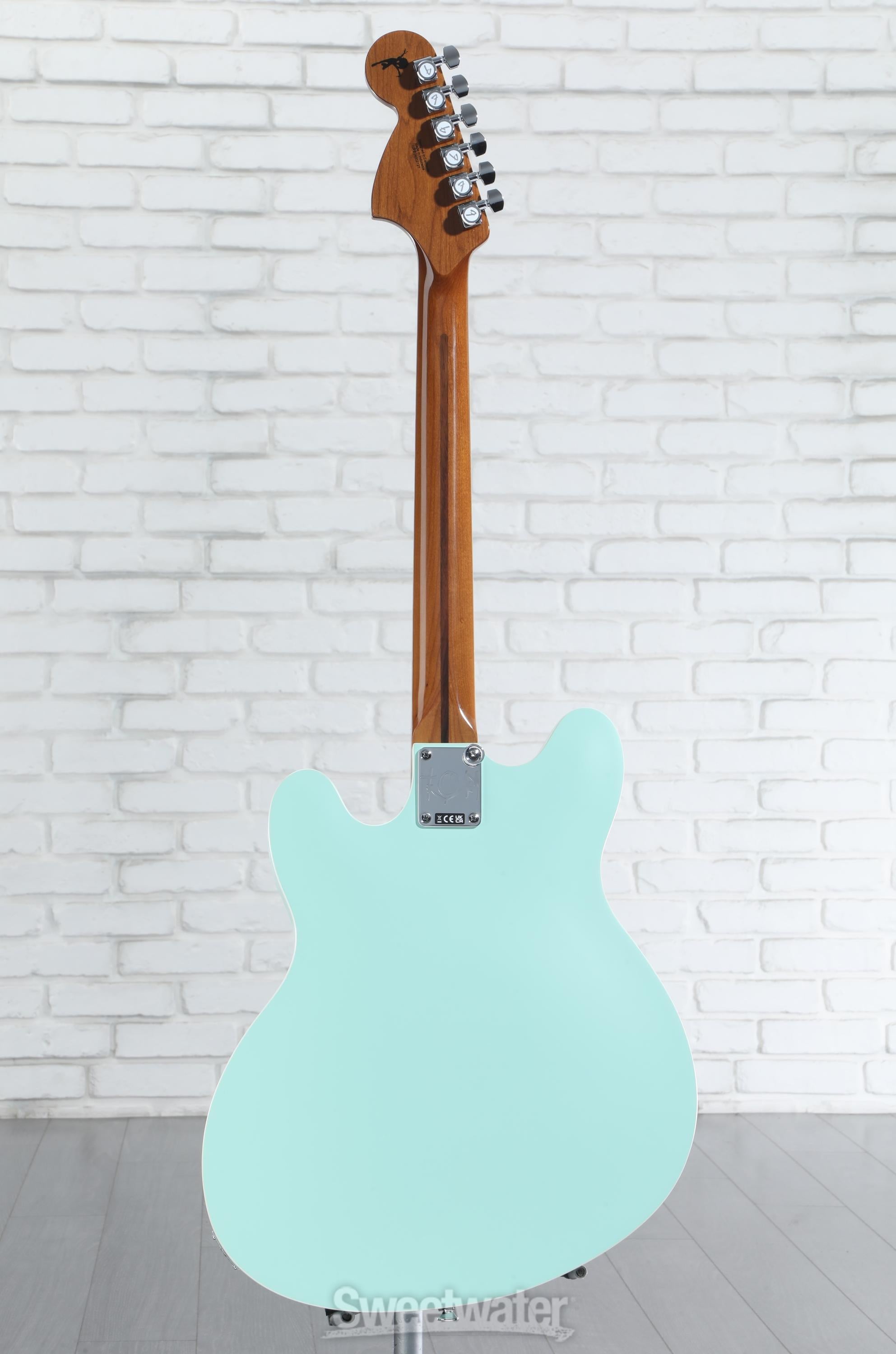 Fender Tom DeLonge Starcaster Semi-hollowbody Electric Guitar - Satin ...