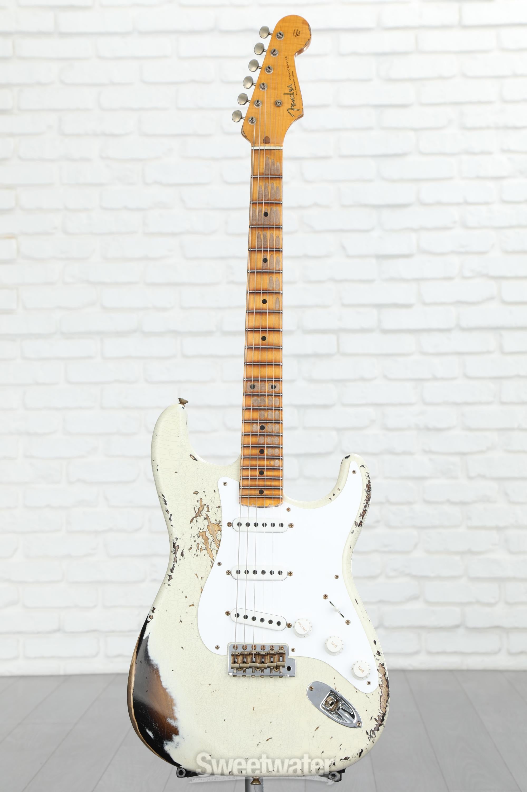 Fender Custom Shop Limited Edition '54 Stratocaster Heavy Relic Electric Guitar - Aged '55 ...