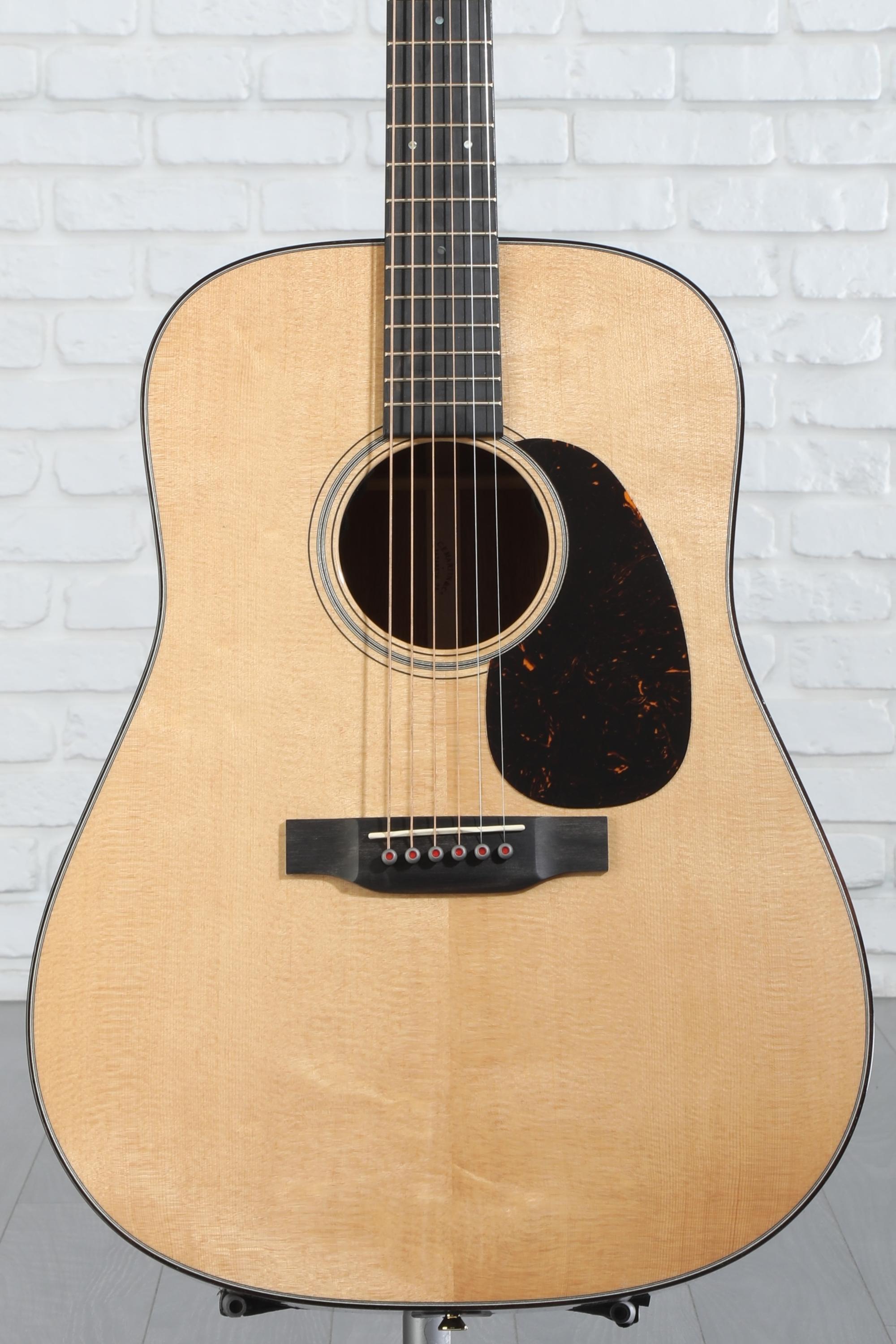 Martin D-18E Modern Deluxe Acoustic-electric Guitar - Natural | Sweetwater