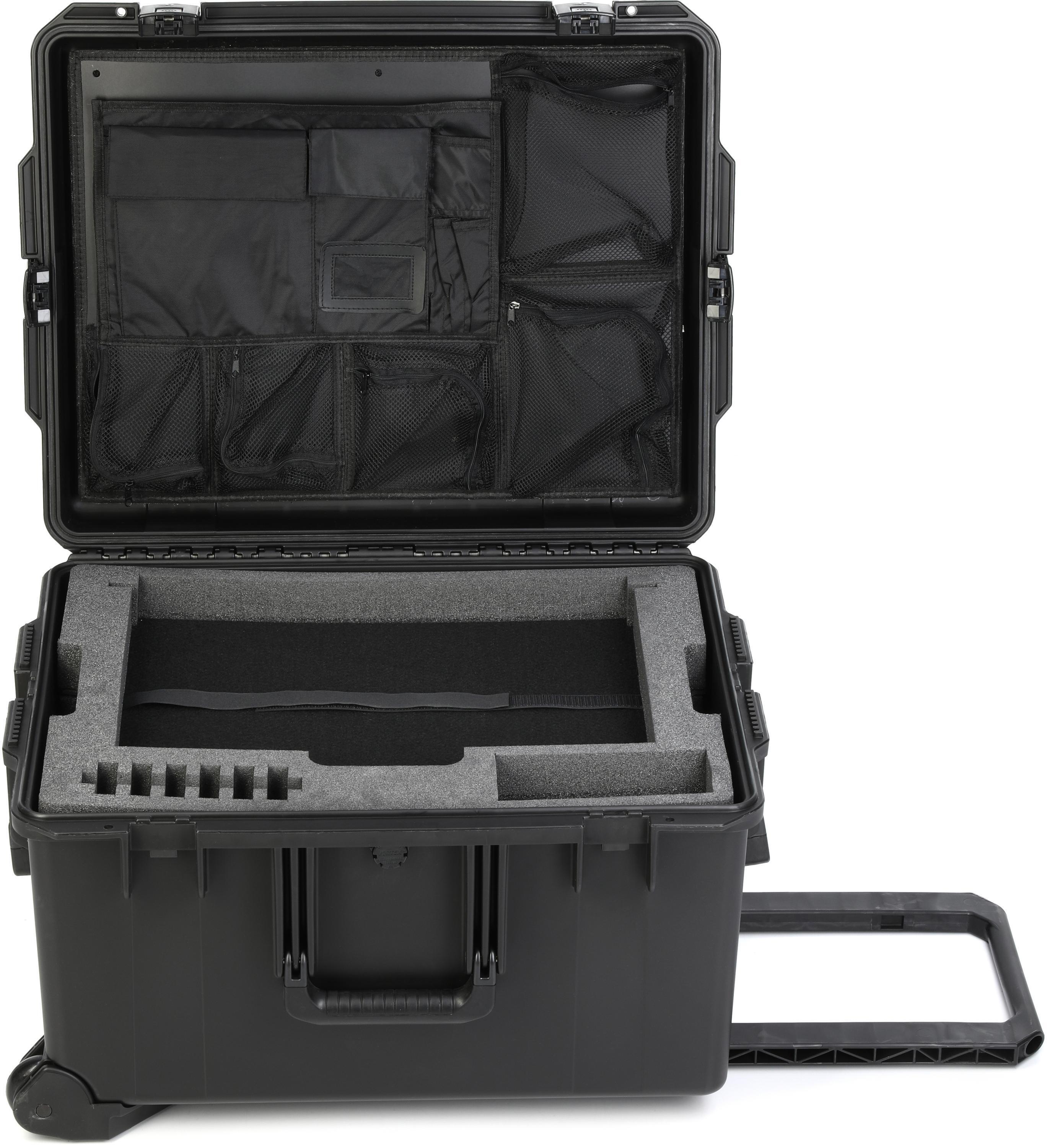 Pliant Technologies CrewCom CB2 6-up Travel Case with Charger | Sweetwater